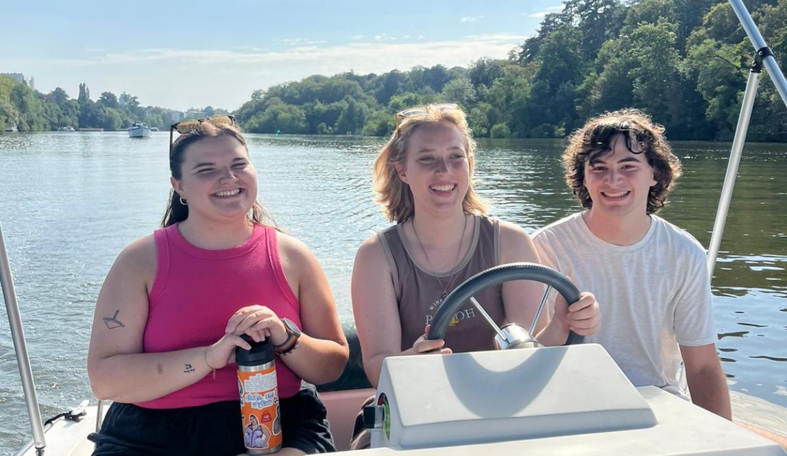 Building Relationships and Community | IES Abroad